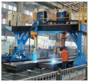 Intelligent Welding Robot System With Gantry 7th 8th 9th Axis 2 Robots ...